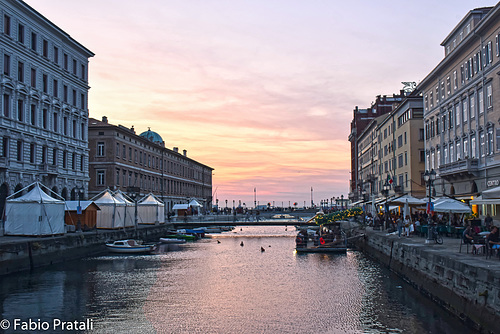 ipernity: Tramonto sul Canal Grande a Trieste - by photosofghosts