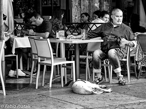 ipernity: Un tavolo .... per tre ! - by photosofghosts