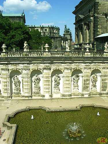 ipernity: 2009-06-17 125 Zwinger - by Karbisto