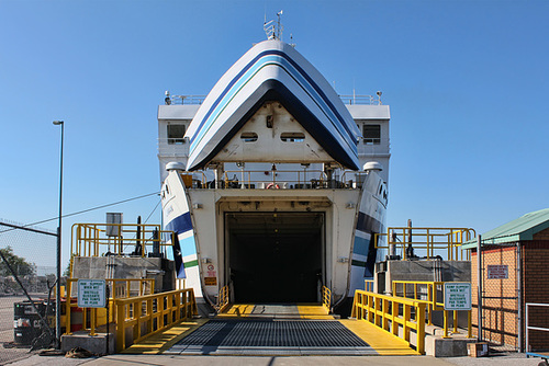 ipernity: Jiimaan loading - by WindsorDi