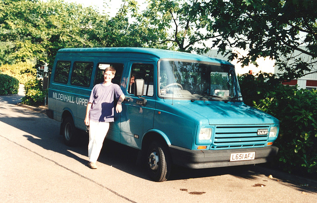 ipernity: Mildenhall Upper School L651 AFJ – 30 June 1995 (275-06) - by ...