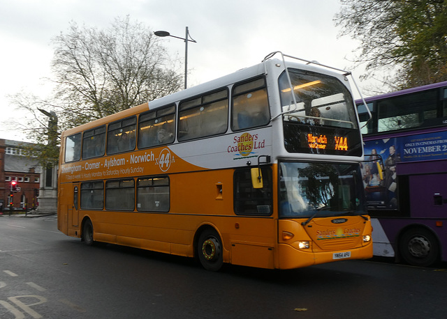 ipernity: Sanders Coaches 113 (YN54 AFU) in Norwich - 2 Dec 2022 ...